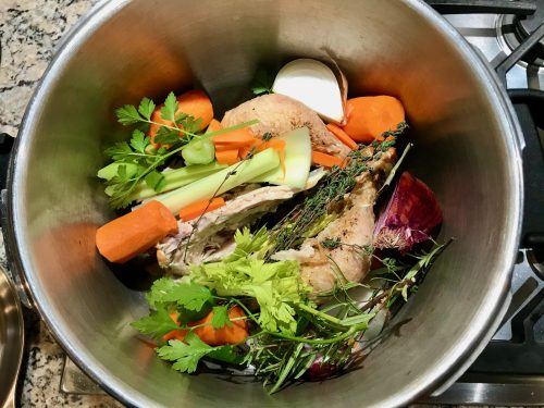 Homemade Chicken Stock {Pressure Cooker or Stovetop} | epicuricloud ...